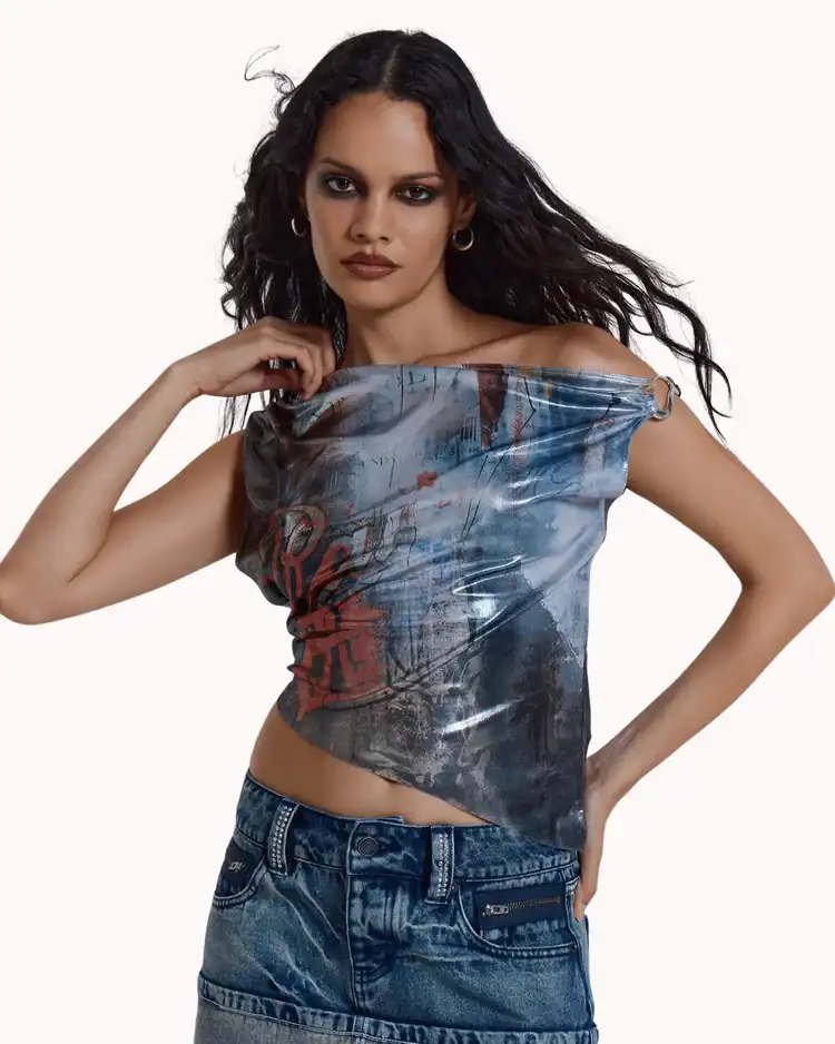 If You Love Y2K Fashion, These 12 Crop Tops Should Be In Your Summer ...